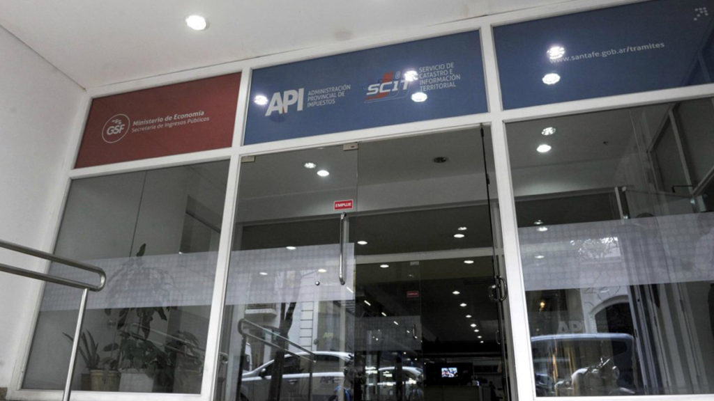 API retoma la atención al público: qué trámites y quiénes pueden ir ...