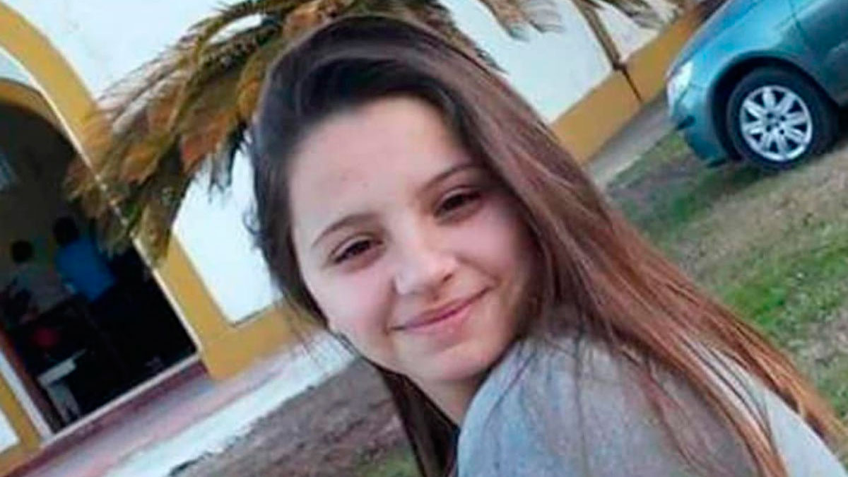 Ex pareja del policía detenido por el femicidio de Úrsula contó que ...