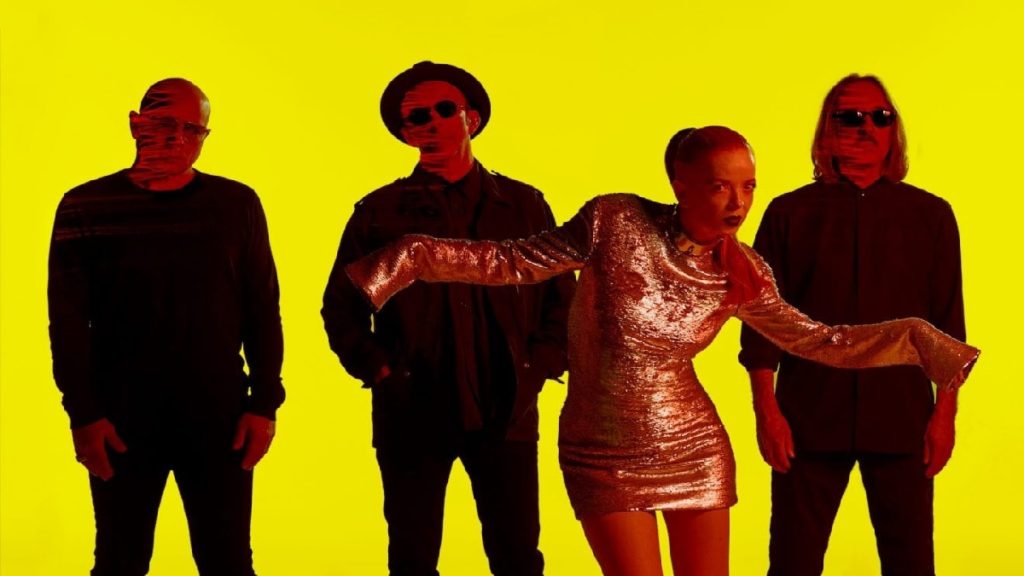 Garbage lanzó su nuevo disco «No Gods No Masters» – El Quid De La Cuestión