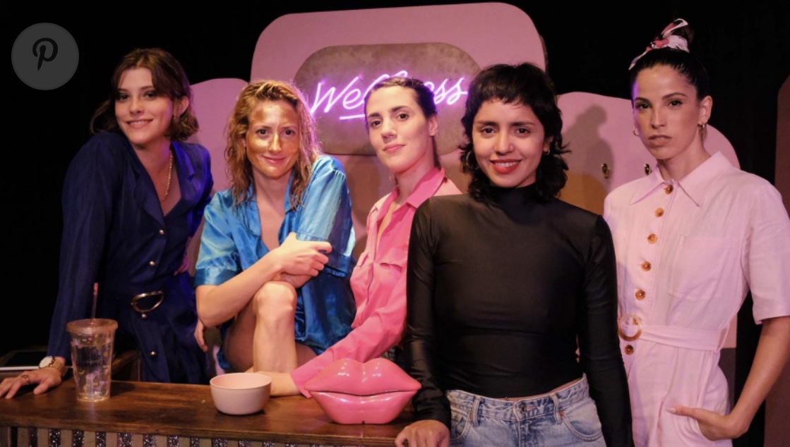 Humor, apocalipsis y encierro en el debut de Paloma Contreras como ...